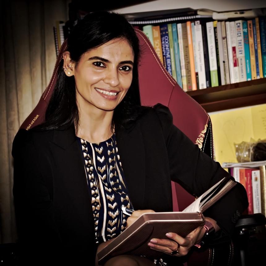 Faculty Archives - The School of Positive Psychology